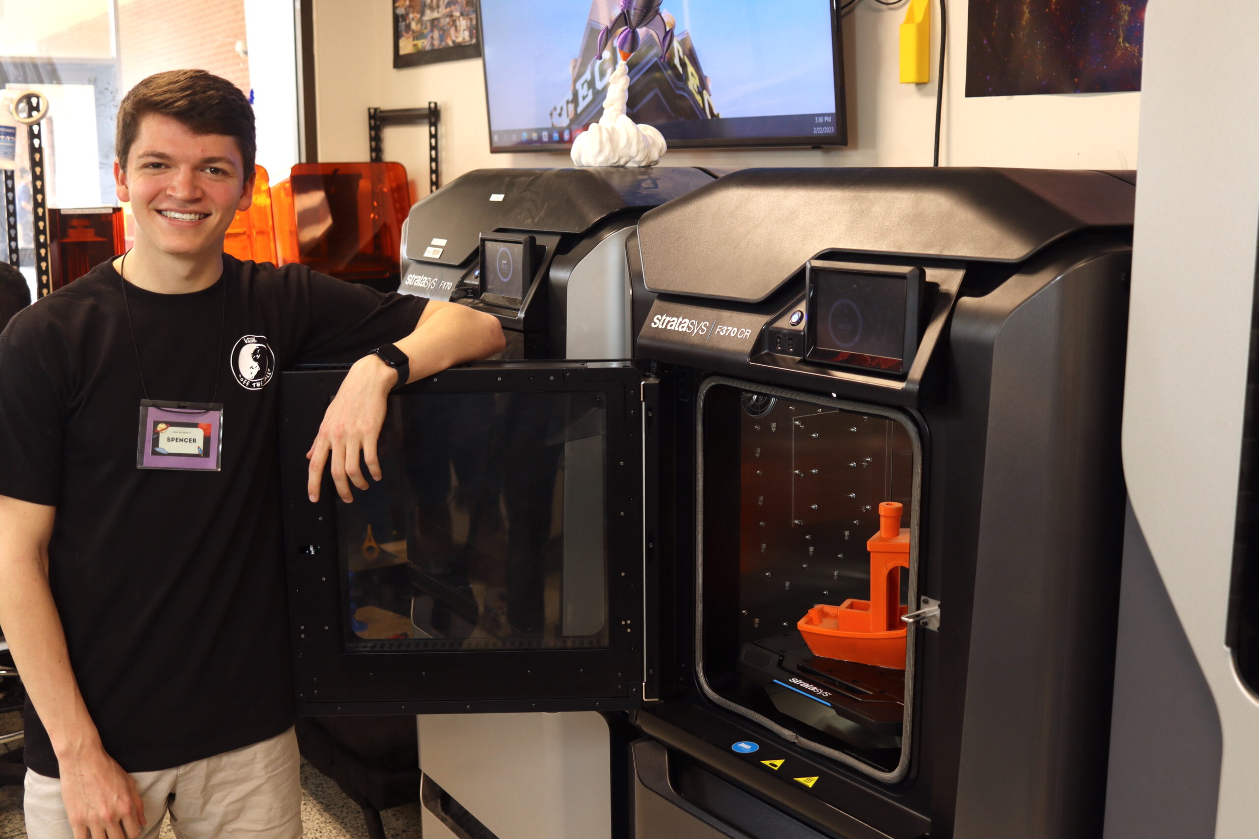 Spencer F370 – Aero Maker Space